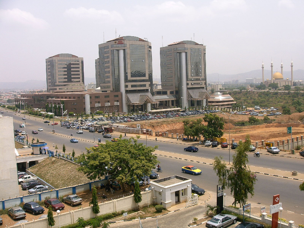 ملف:Abuja Nigeria CBD.jpg