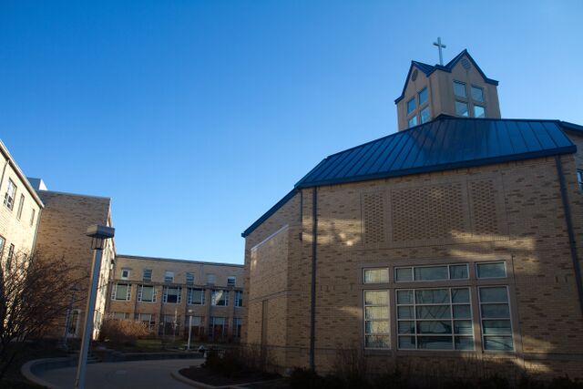 ملف:St. Xavier High School (Cincinnati), chapel exterior.jpg - المعرفة