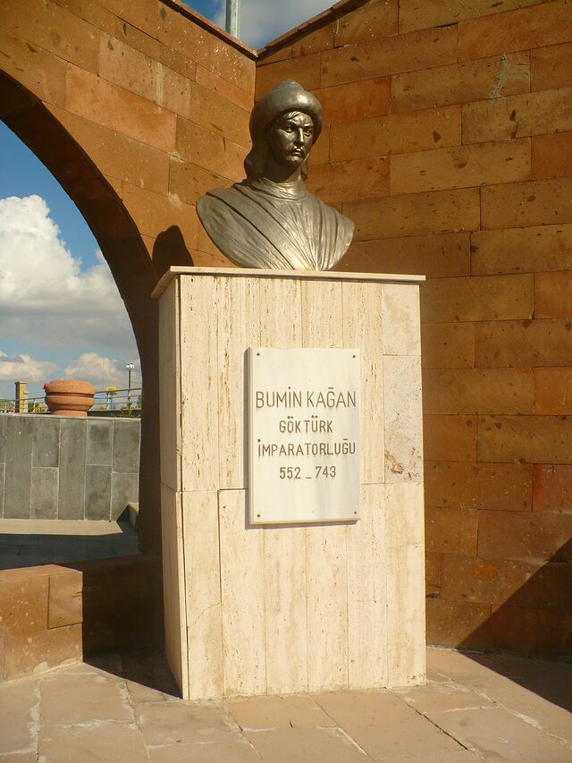 بومين قاغان - المعرفة