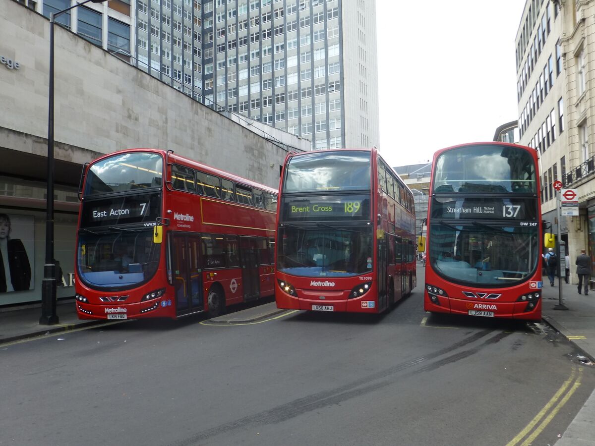 ملف:TFL bus route 7, 189 and 137 on John Prince's Street.jpg - المعرفة