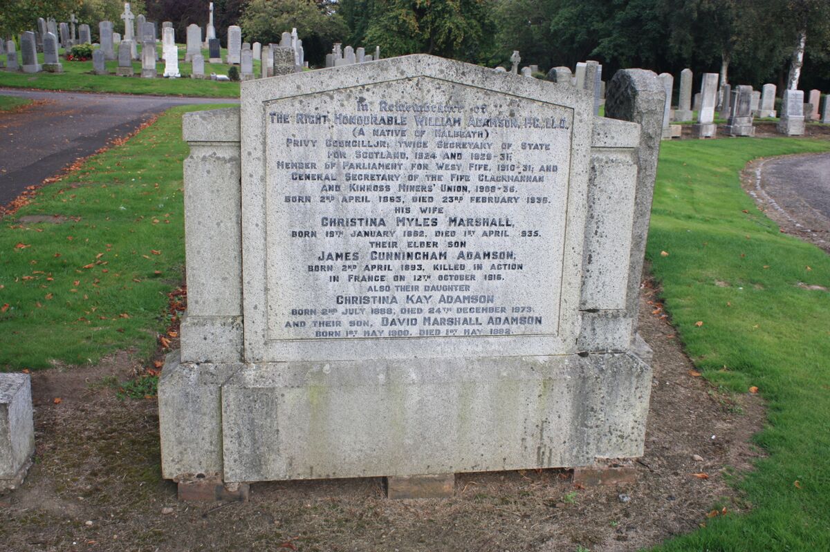 ملف:The grave of William Adamson MP, Dunfermline Cemetery.JPG - المعرفة