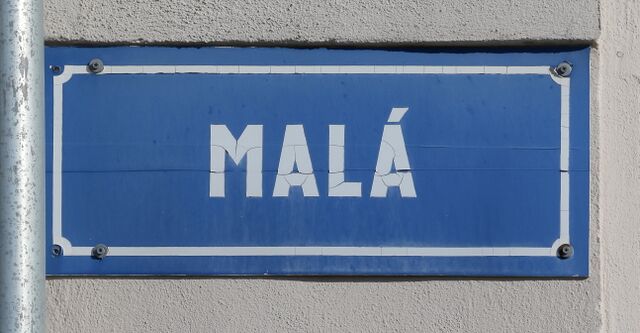 ملف:Malá street, sign part, Nové Město na Moravě.jpg - المعرفة