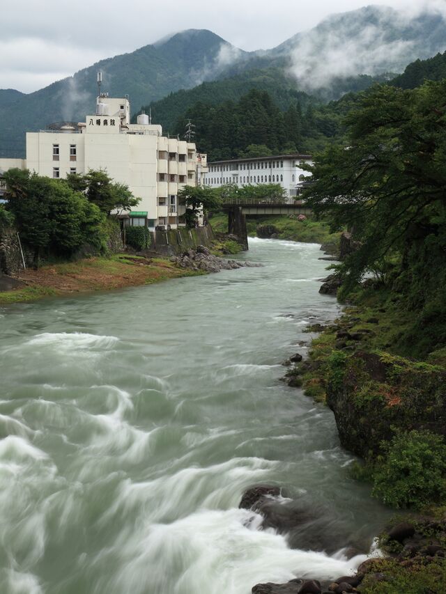 ملف:Yoshida river01, Hachiman-cho-Shimadani Gujou 2012.JPG - المعرفة