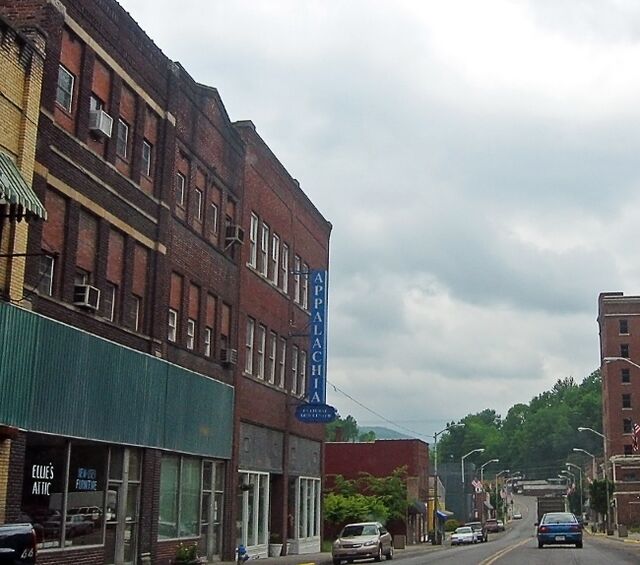 ملف:Downtown Appalachia, Virginia.jpg - المعرفة